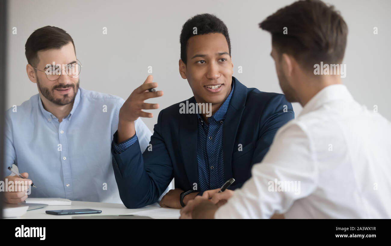 Negotiation table hi-res stock photography and images - Alamy