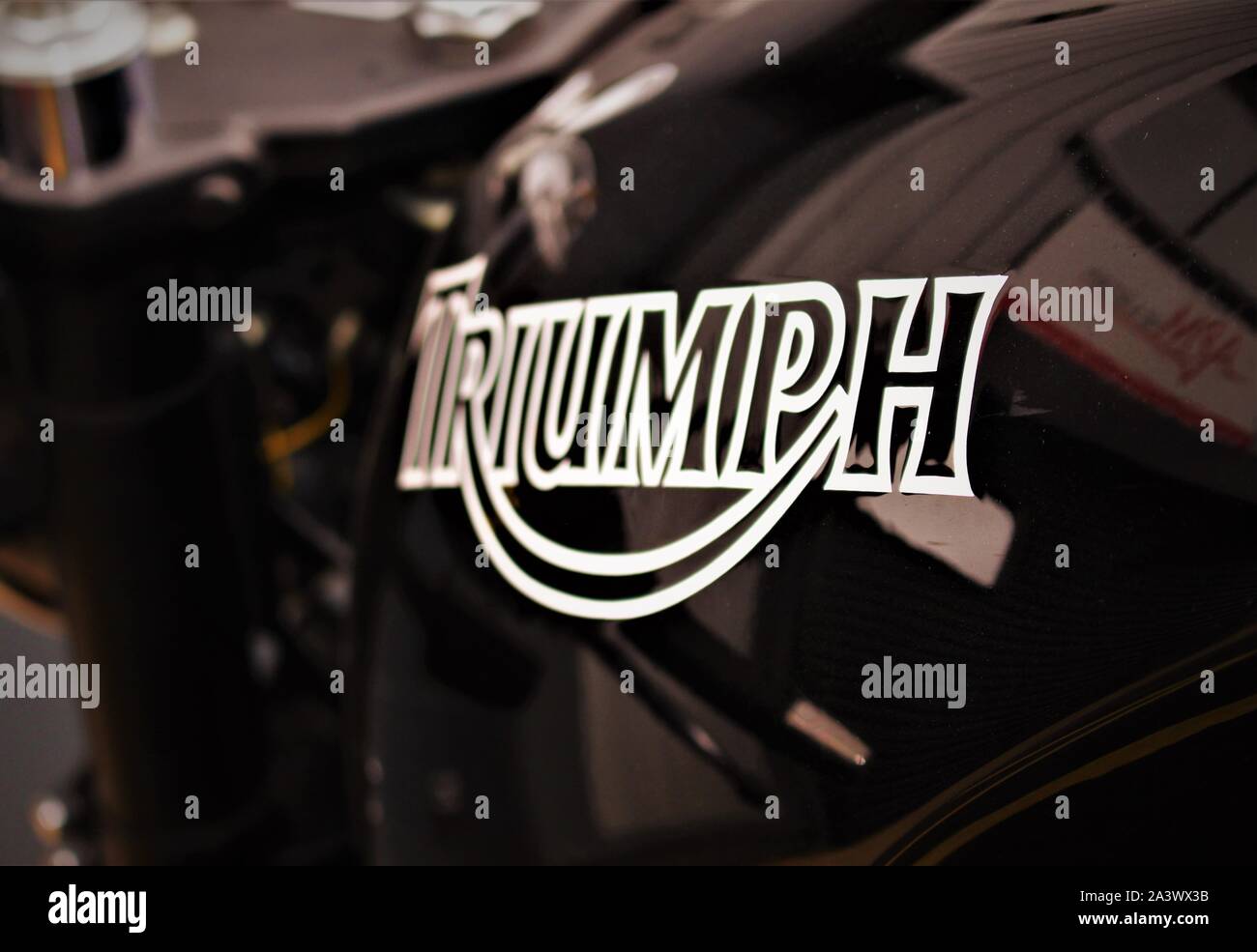 Triumph logo hi-res stock photography and images - Alamy