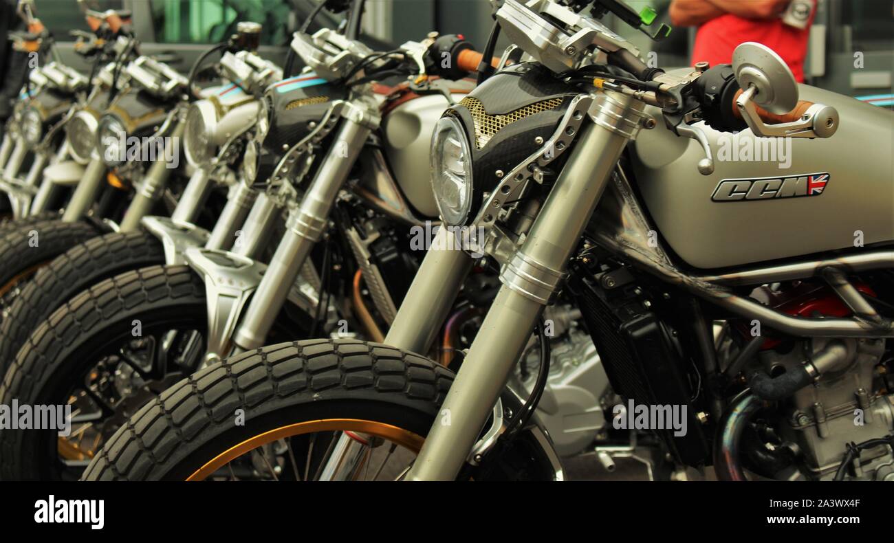 Silver motorbikes hi-res stock photography and images - Alamy
