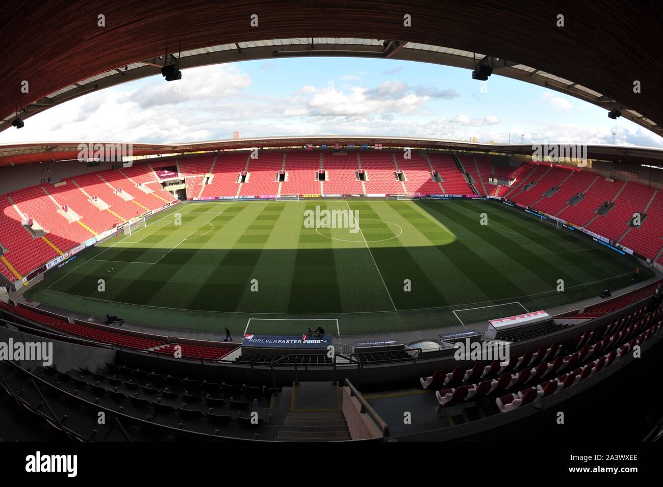 Sinobo stadium hi-res stock photography and images - Alamy