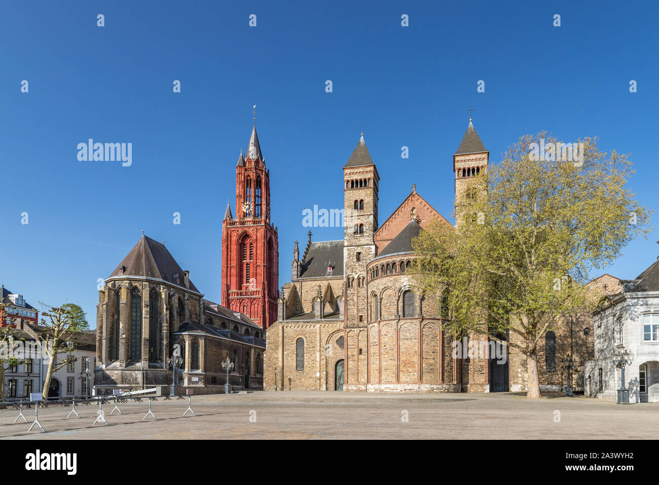 Exterior saint servatius church in hi-res stock photography and images ...