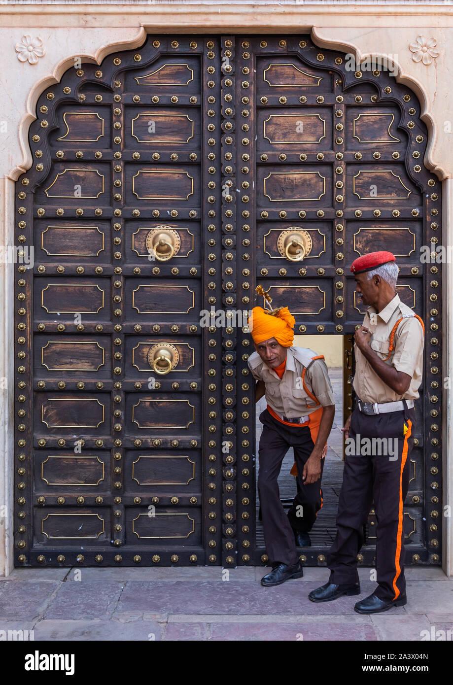 Indian guards hi-res stock photography and images - Alamy