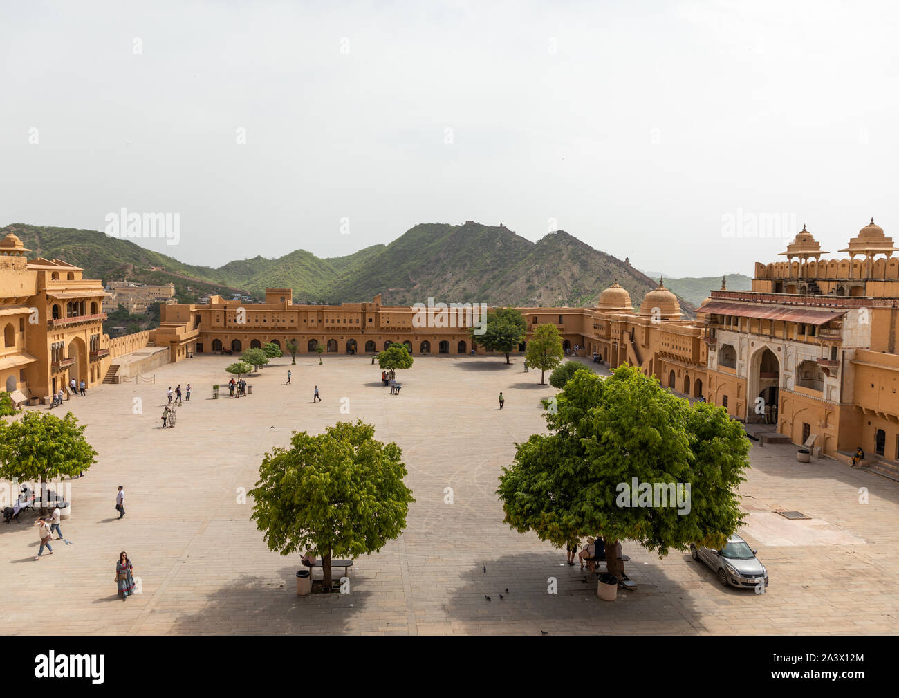 Amer fort and palace courtyard, Rajasthan, Amer, India Stock Photo - Alamy