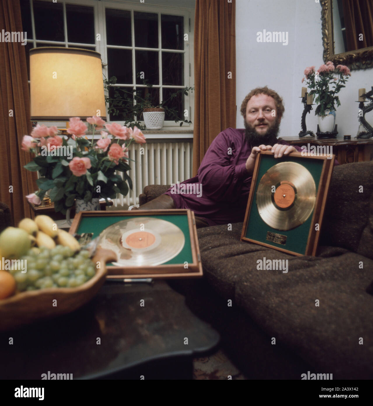 Deutsche platten hi-res stock photography and images - Alamy