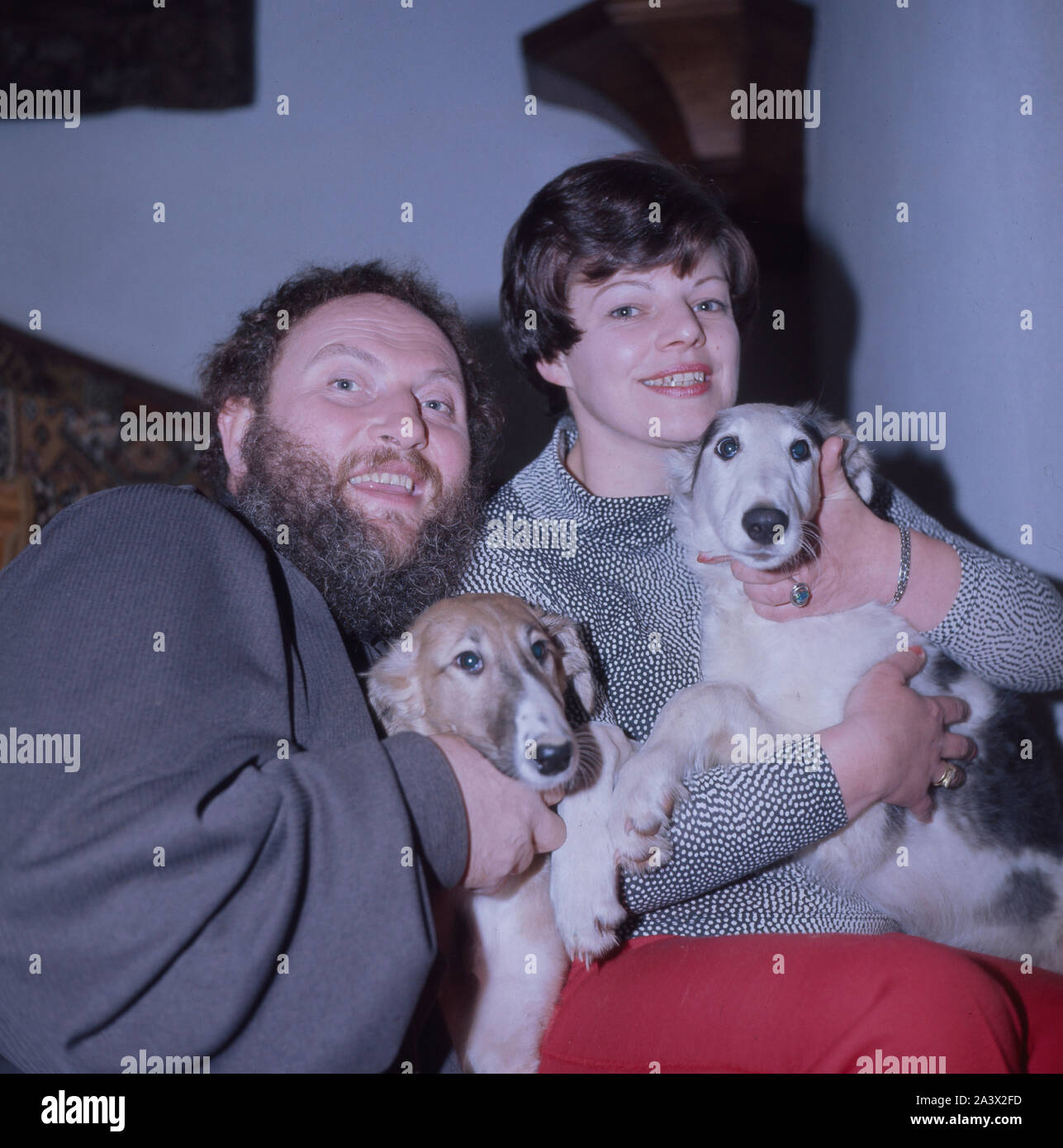 Widest compass of a voice in the world hi-res stock photography and ...