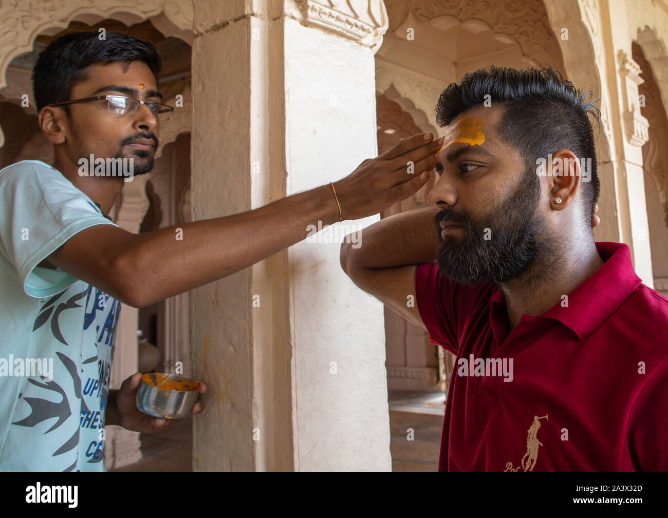 Tika on forehead hi-res stock photography and images - Alamy