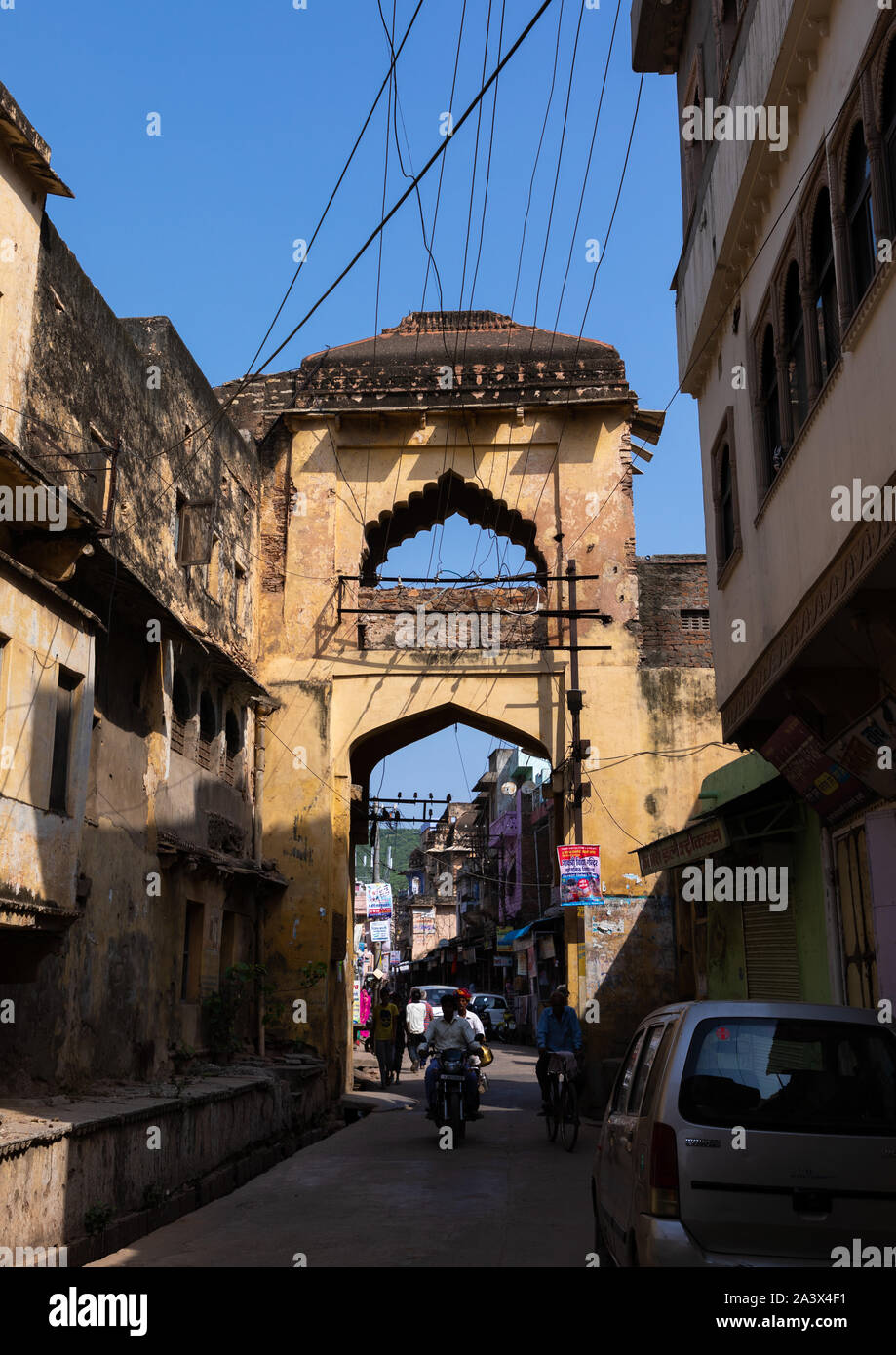 Colour photo of old gate hi-res stock photography and images - Alamy