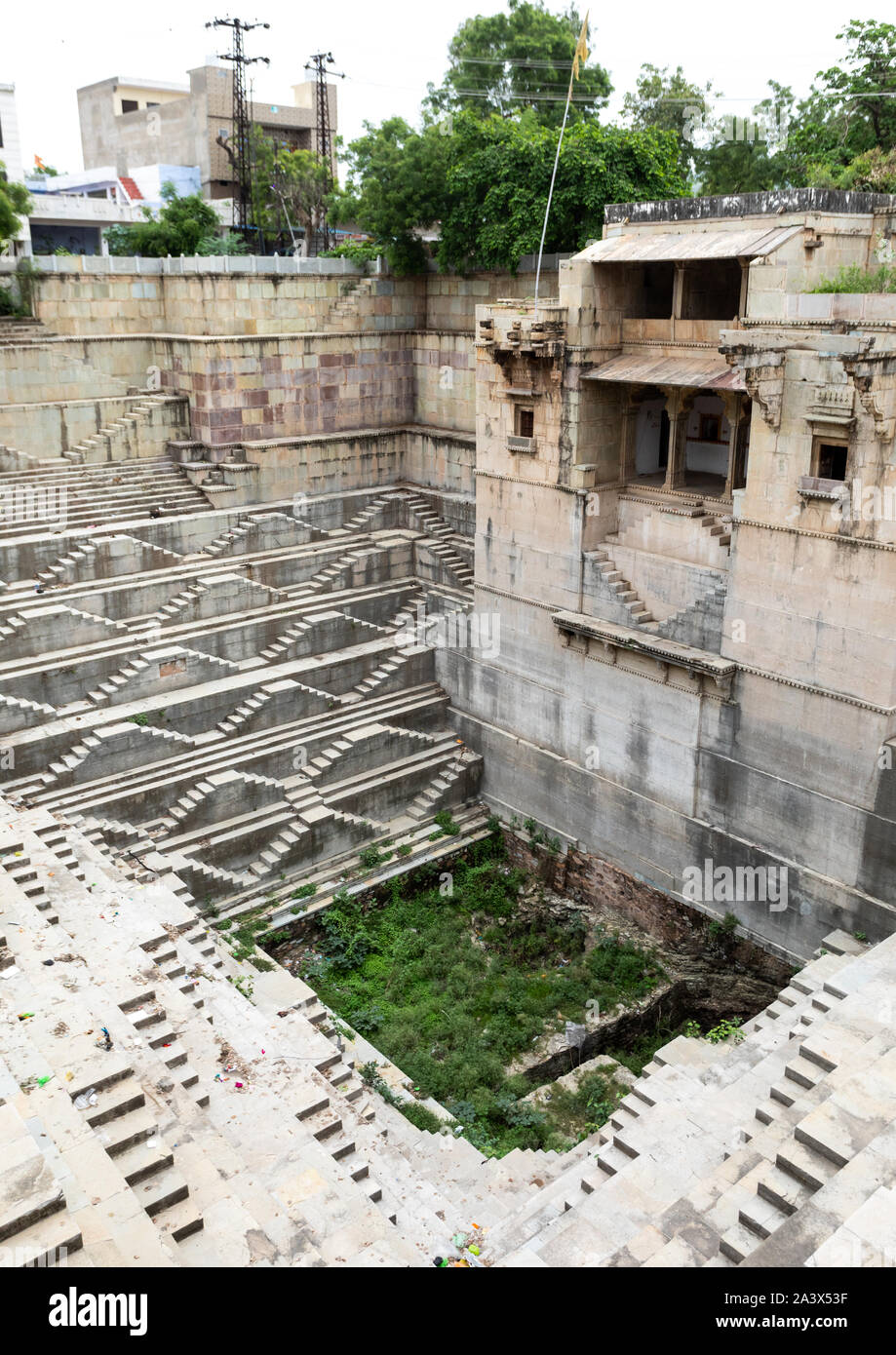 Dhabhai kund hi-res stock photography and images - Alamy