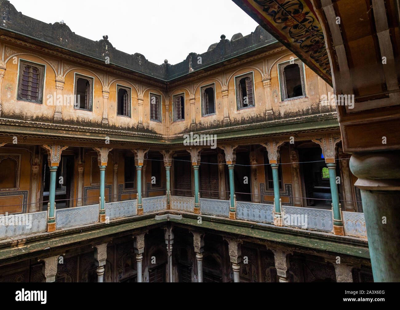 Old historic haveli courtyard, Rajasthan, Nawalgarh, India Stock Photo ...