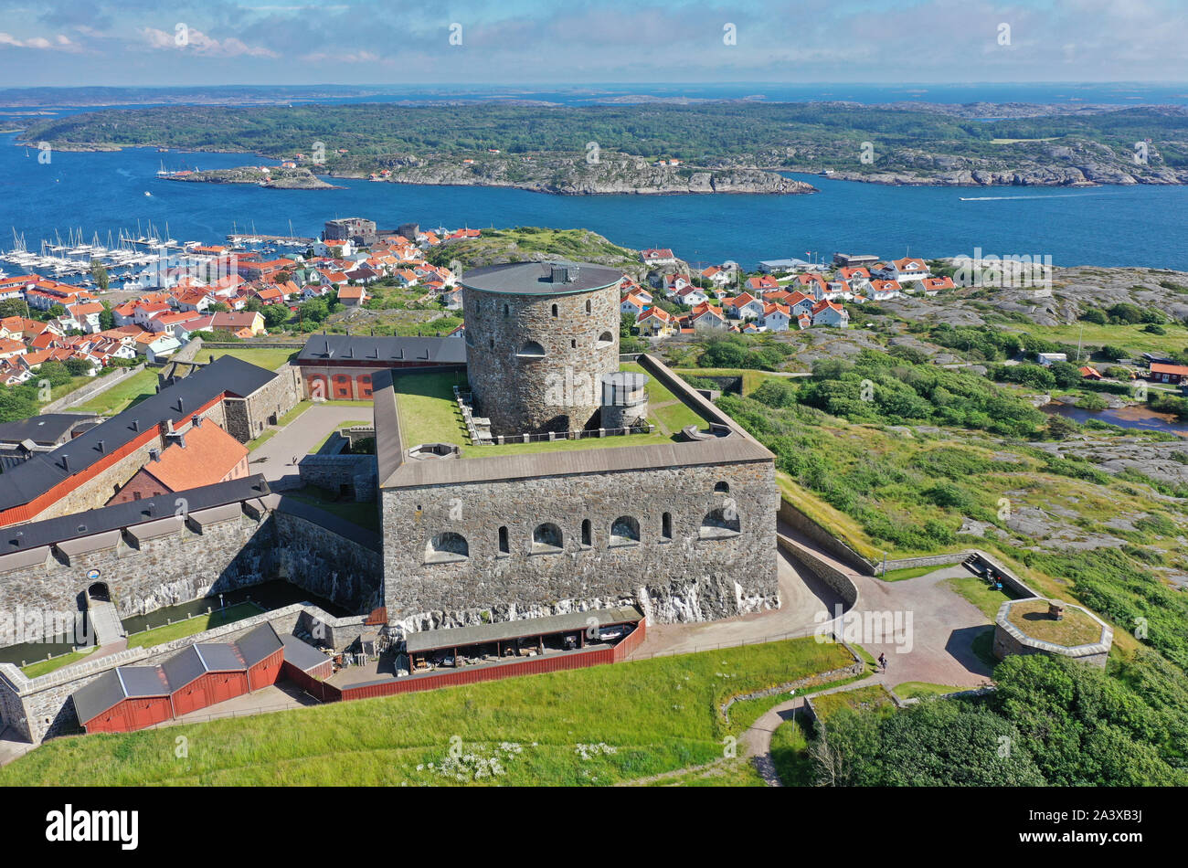 MARSTRAND 20190626Drönarbild över Marstrand. Karlstens fästning, även ...