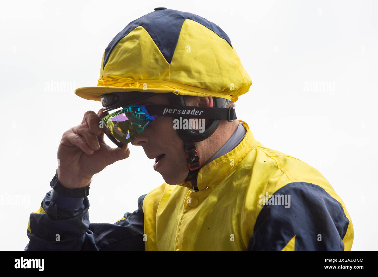 Racing silks hi-res stock photography and images - Alamy
