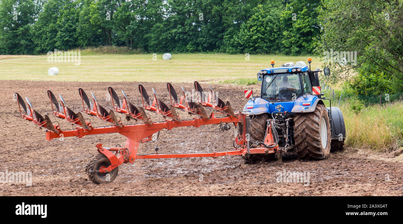 tractor farming machine Stock Photo - Alamy