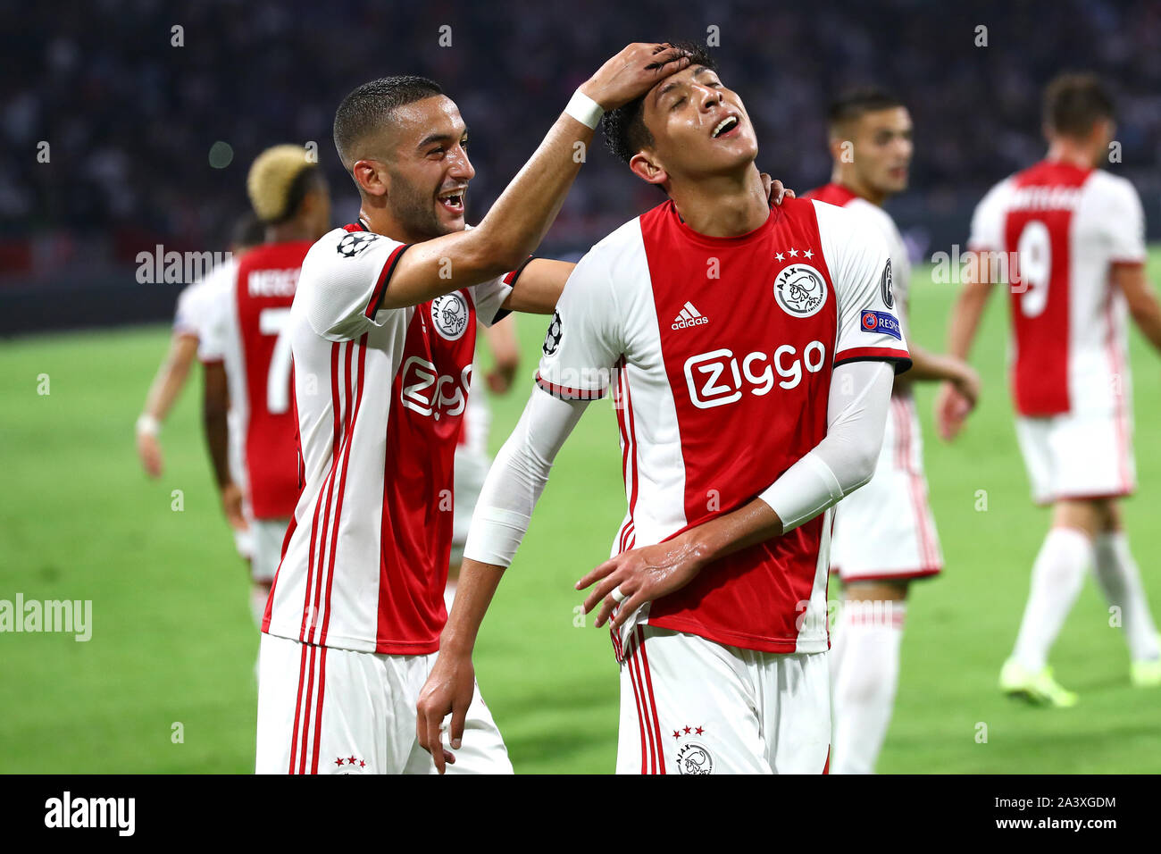 Edson alvarez ajax 2019 hi-res stock photography and images - Alamy