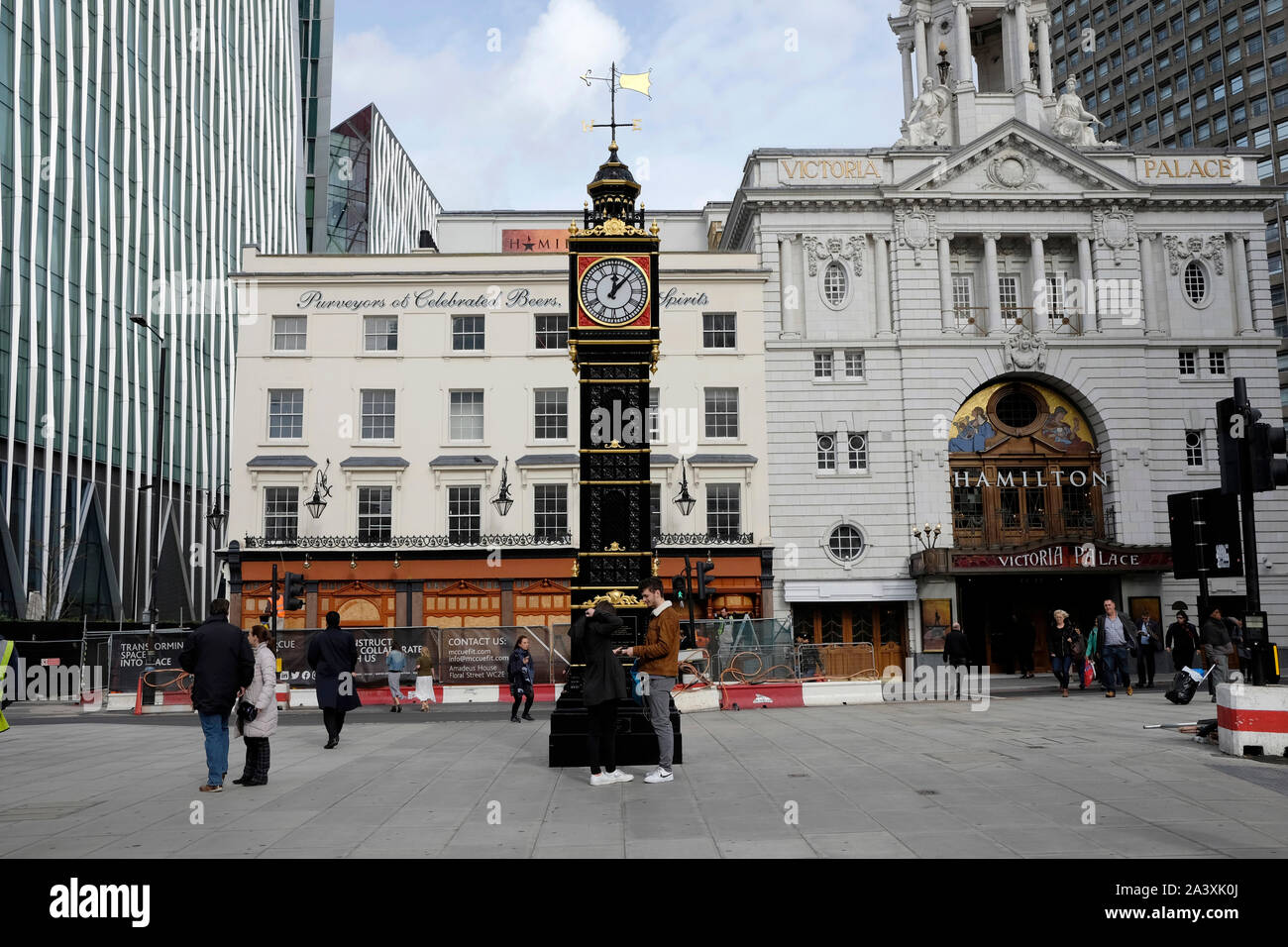 Little ben clock tower hi-res stock photography and images - Alamy