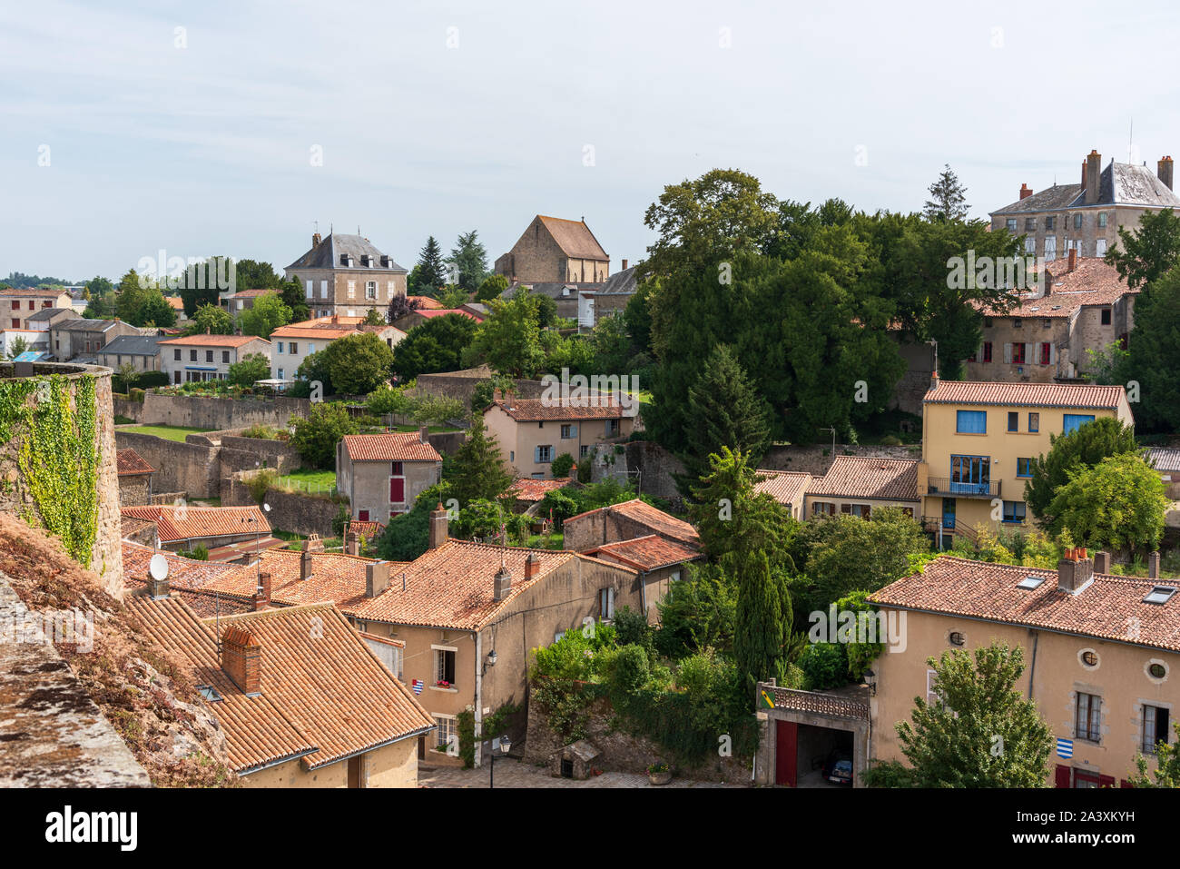Historic parthenay france hi-res stock photography and images - Alamy