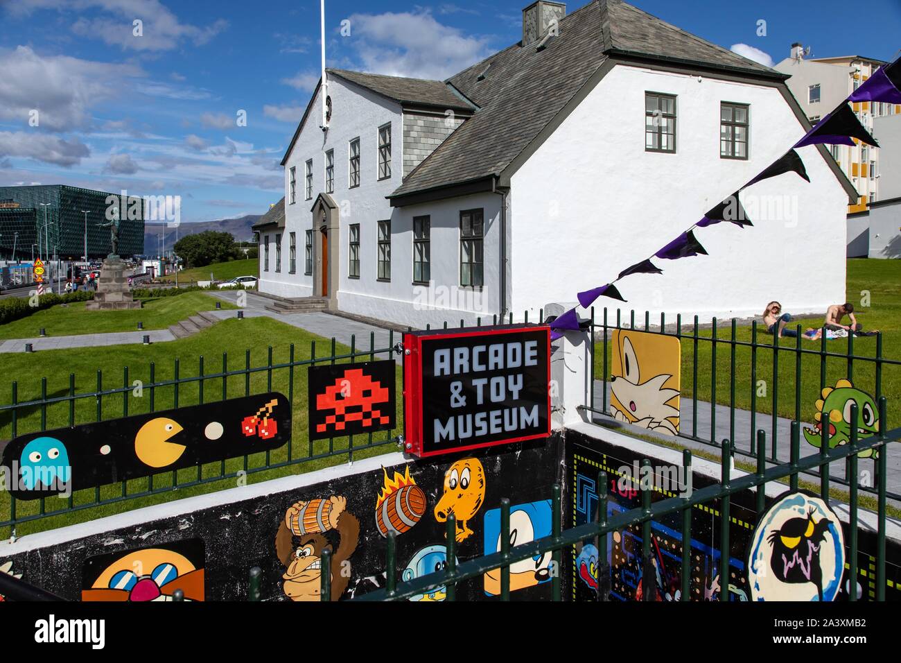 Video of reykjavik hi-res stock photography and images - Alamy