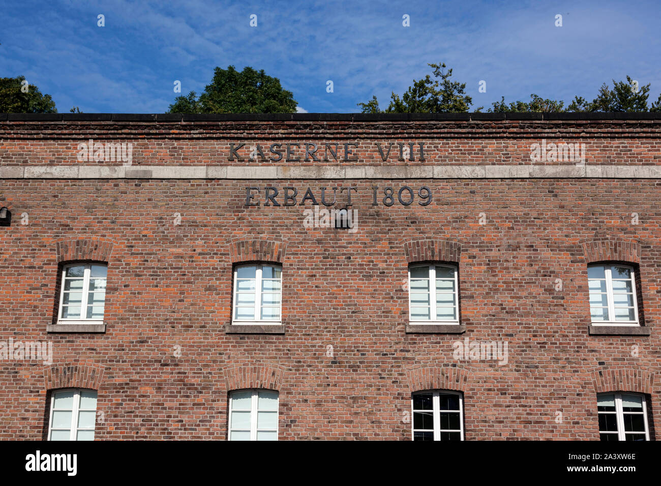 Barracks history hi-res stock photography and images - Alamy