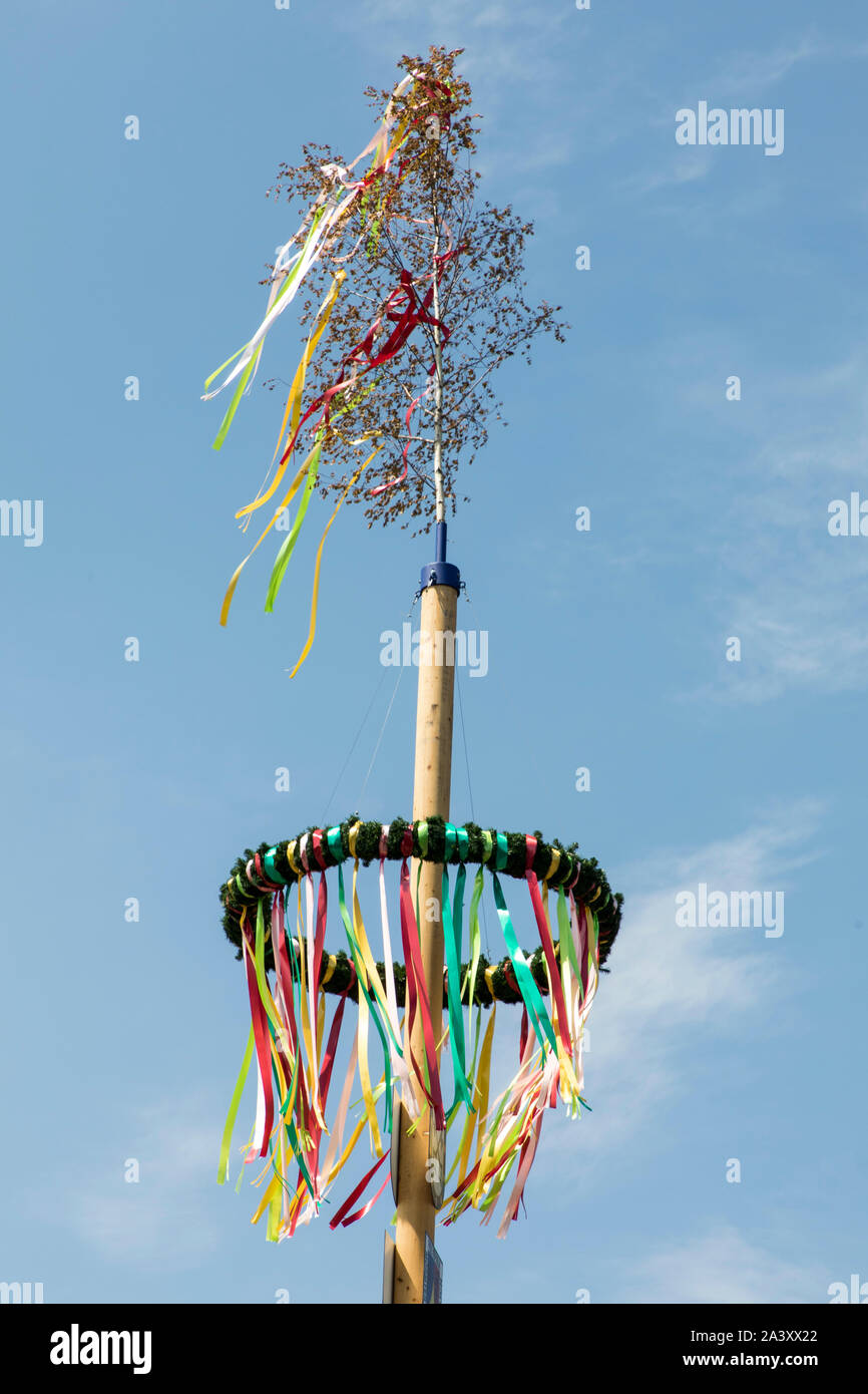 May tree, May wreath Stock Photo - Alamy