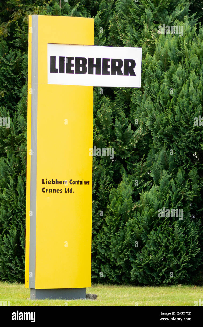 Liebherr cranes hi-res stock photography and images - Alamy