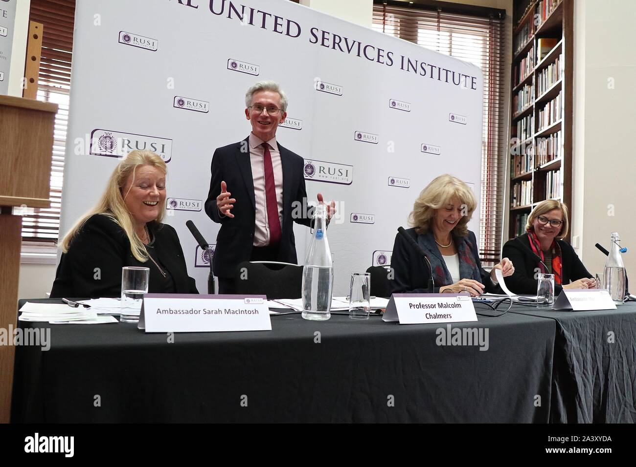 Sarah macintosh nato hi-res stock photography and images - Alamy