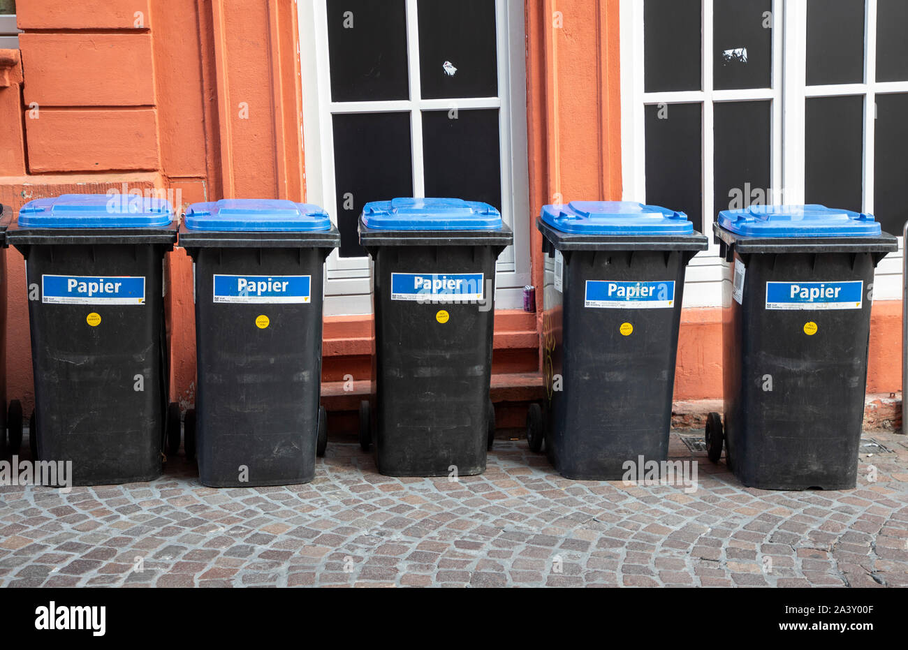 Trash can, waste bin, waste paper bin, waste separation Stock Photo - Alamy