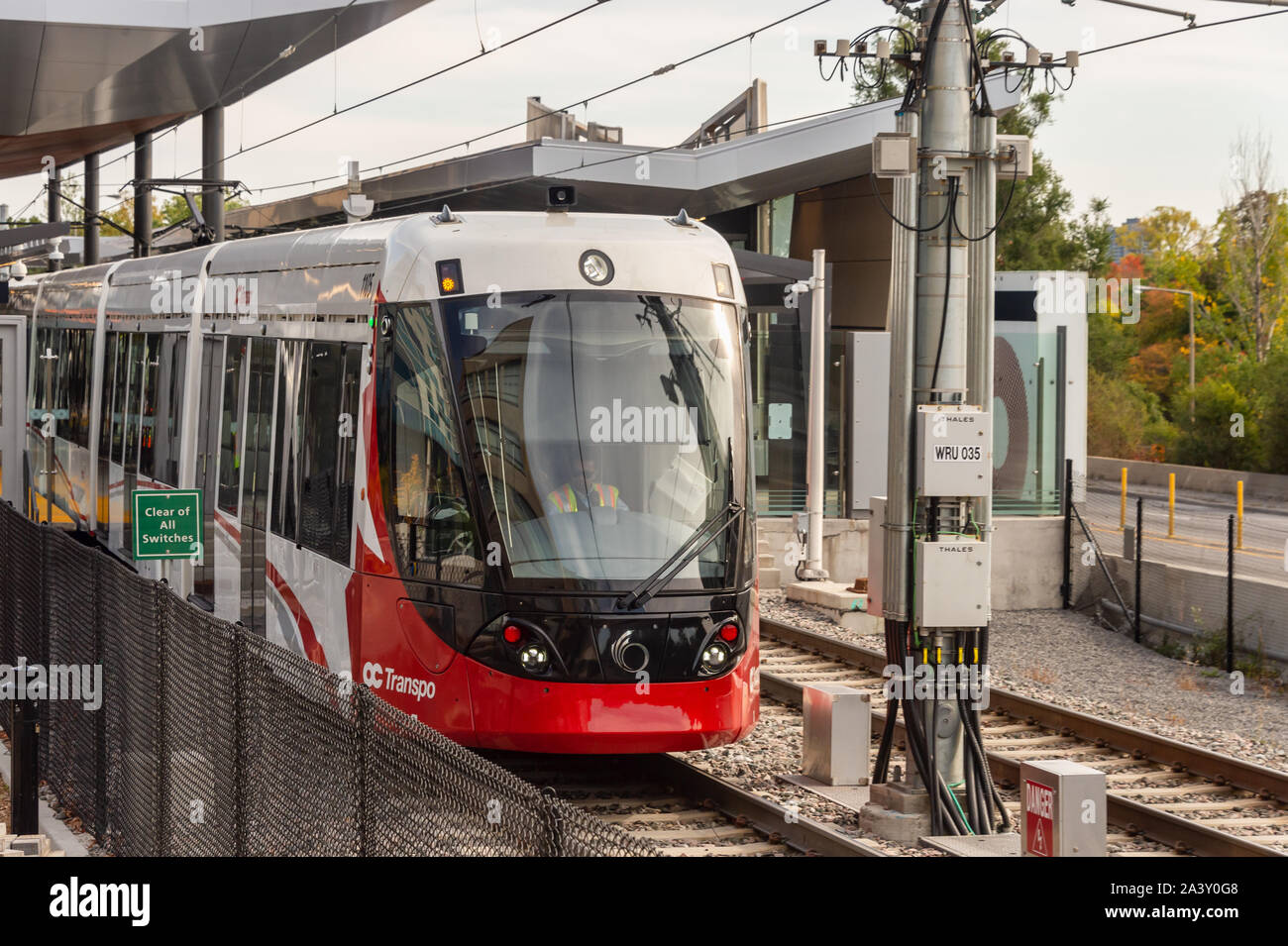 Ottawa lrt hi-res stock photography and images - Alamy