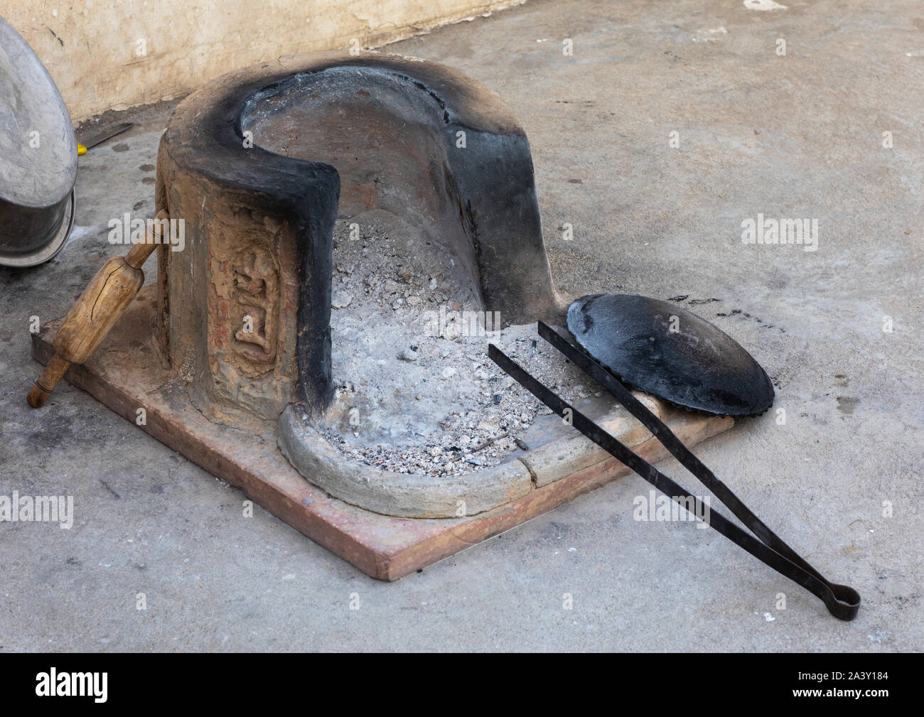 Stove Chulha High Resolution Stock Photography and Images - Alamy