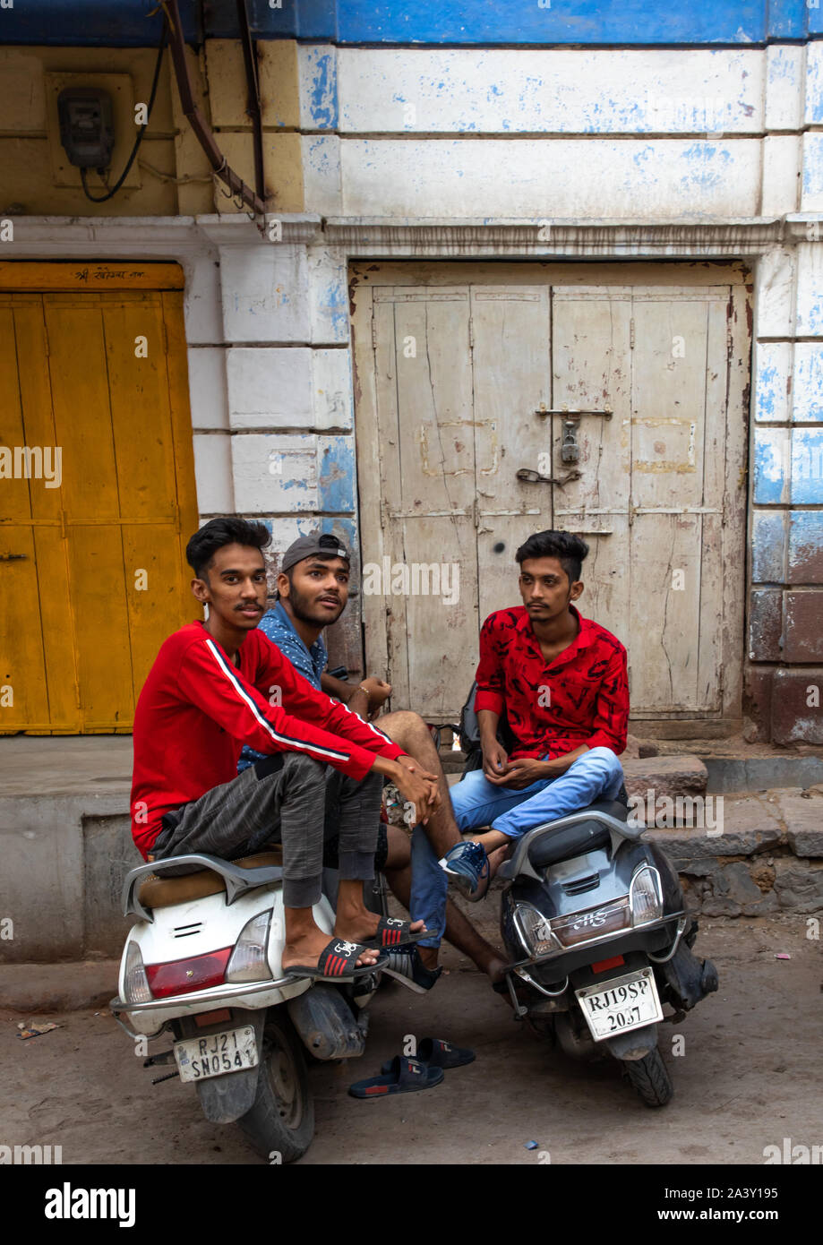 Indian young men hi-res stock photography and images - Alamy
