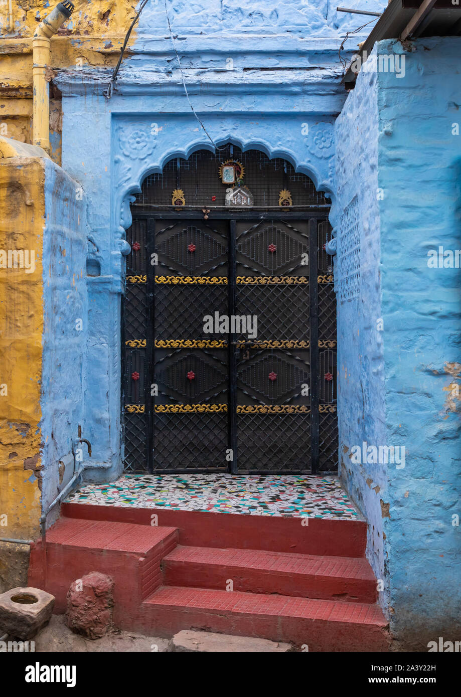 Brahmin house hi-res stock photography and images - Alamy