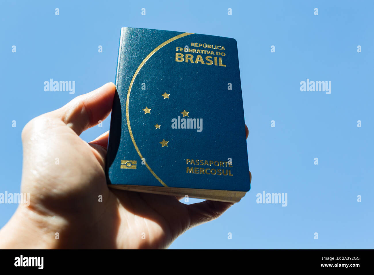 Epassport symbol hi-res stock photography and images - Alamy