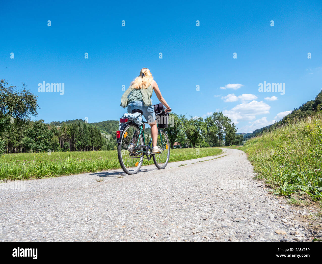 Danube cycle path vienna hi-res stock photography and images - Alamy