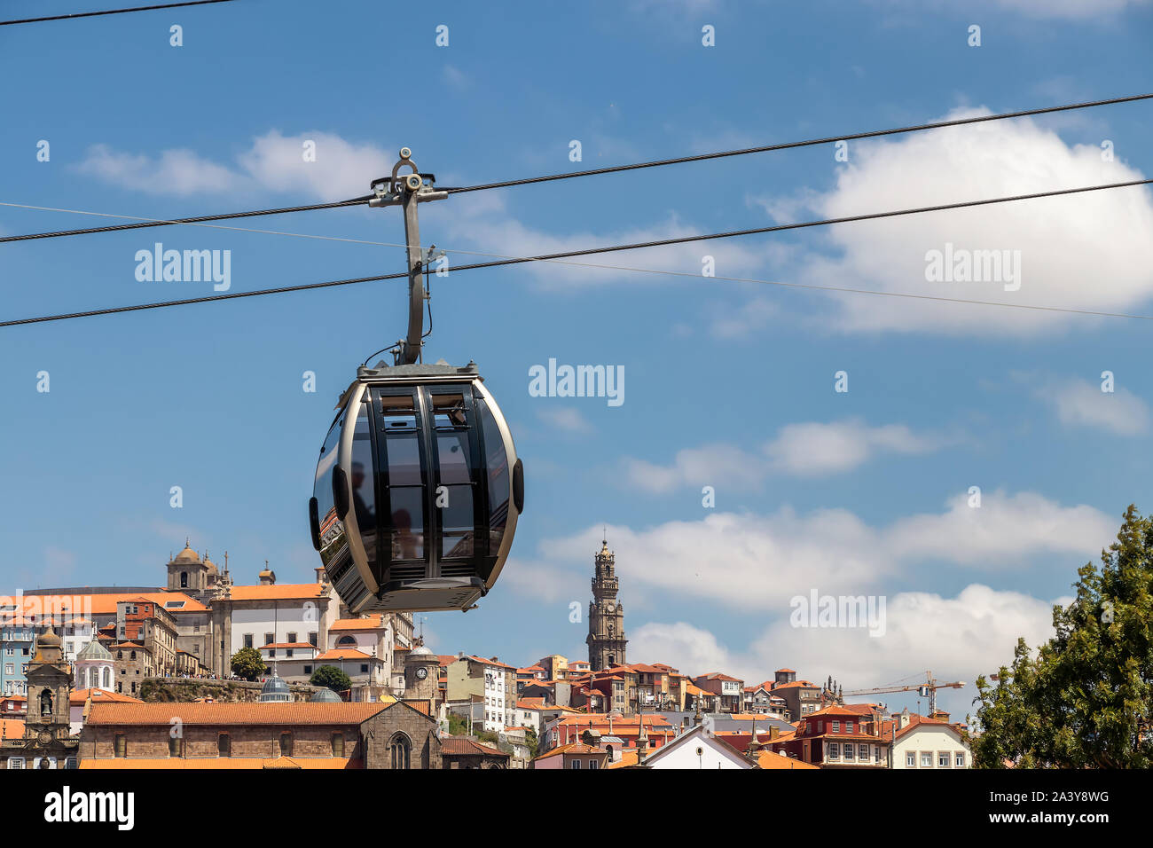 Porto teleferico de gaia hi-res stock photography and images - Alamy