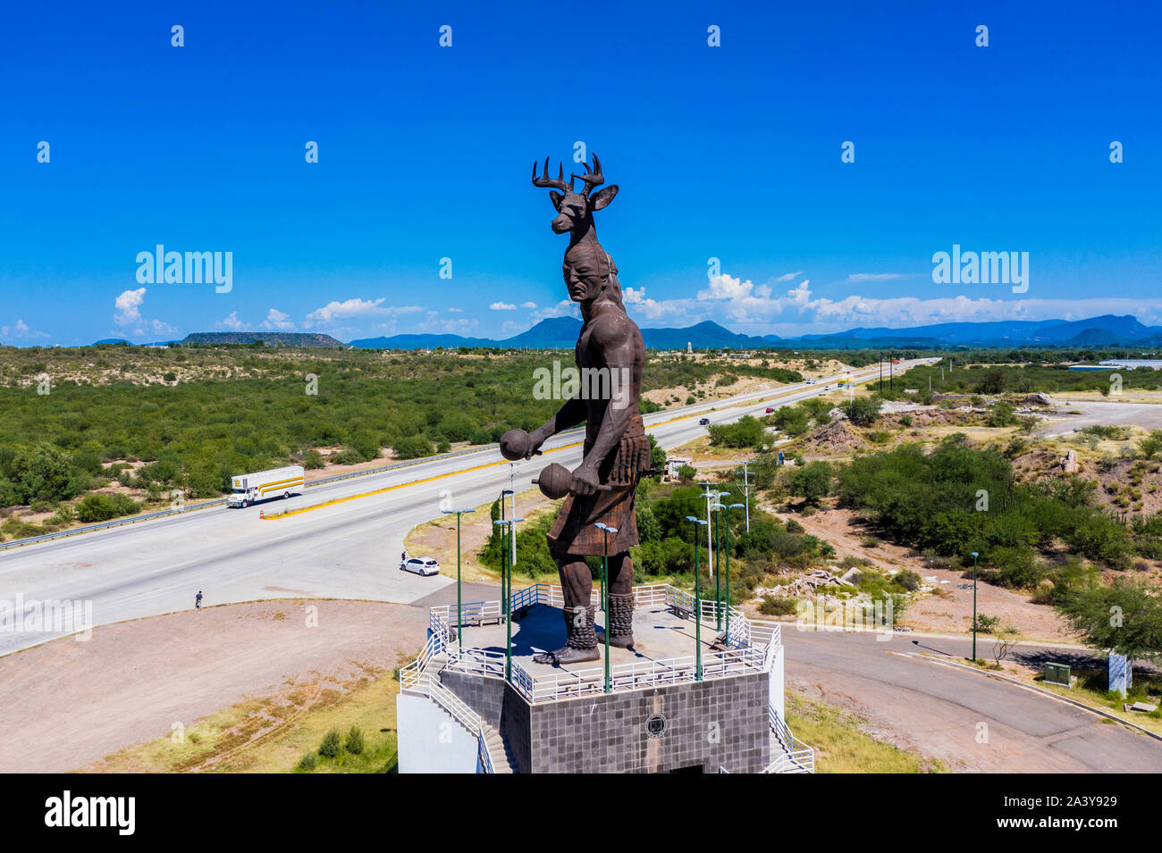 Giant dancing statue Yaqui or dance of the deer of the indigena ethnic ...