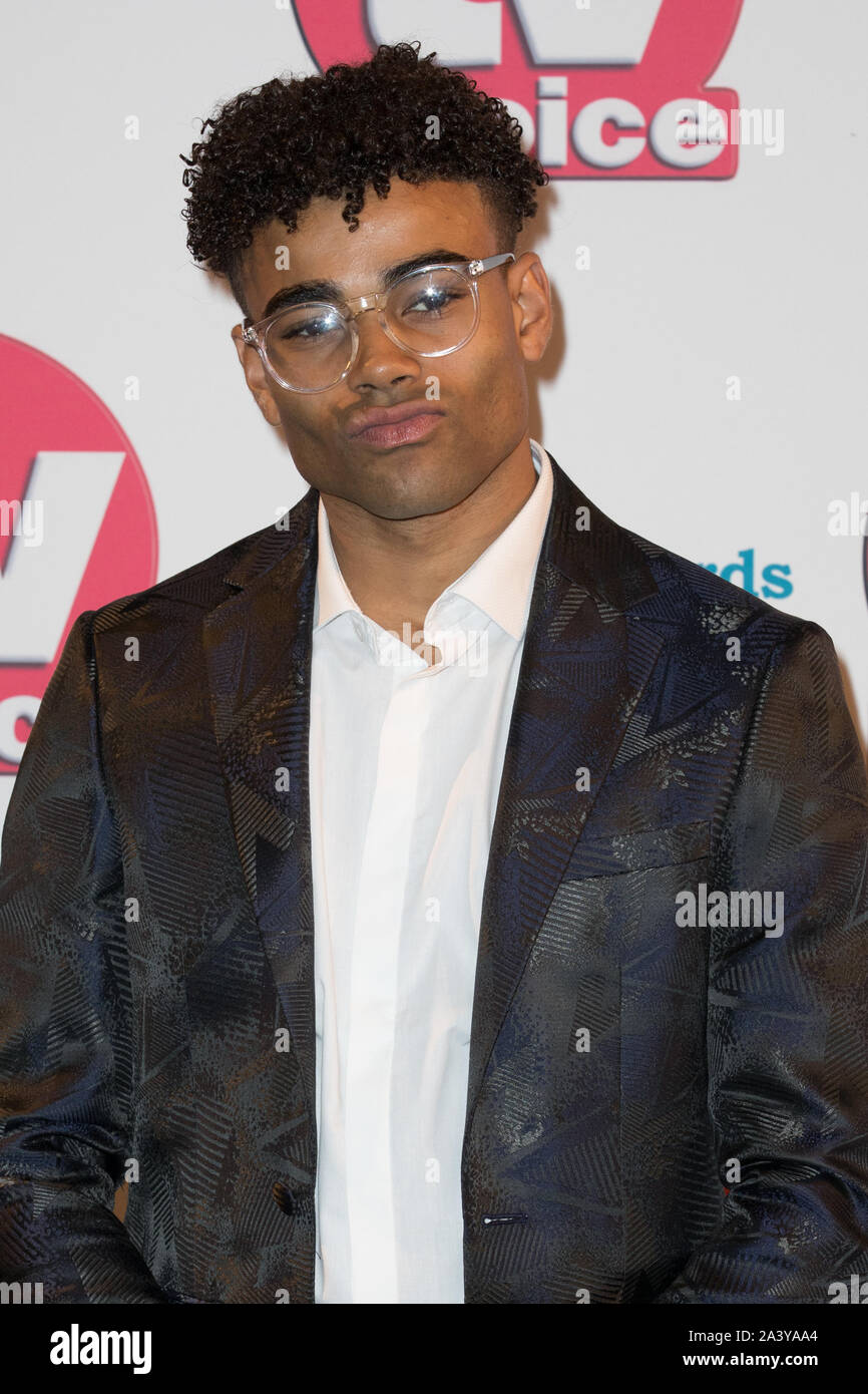 TV Choice Awards red carpet arrivals at London Hilton Featuring ...