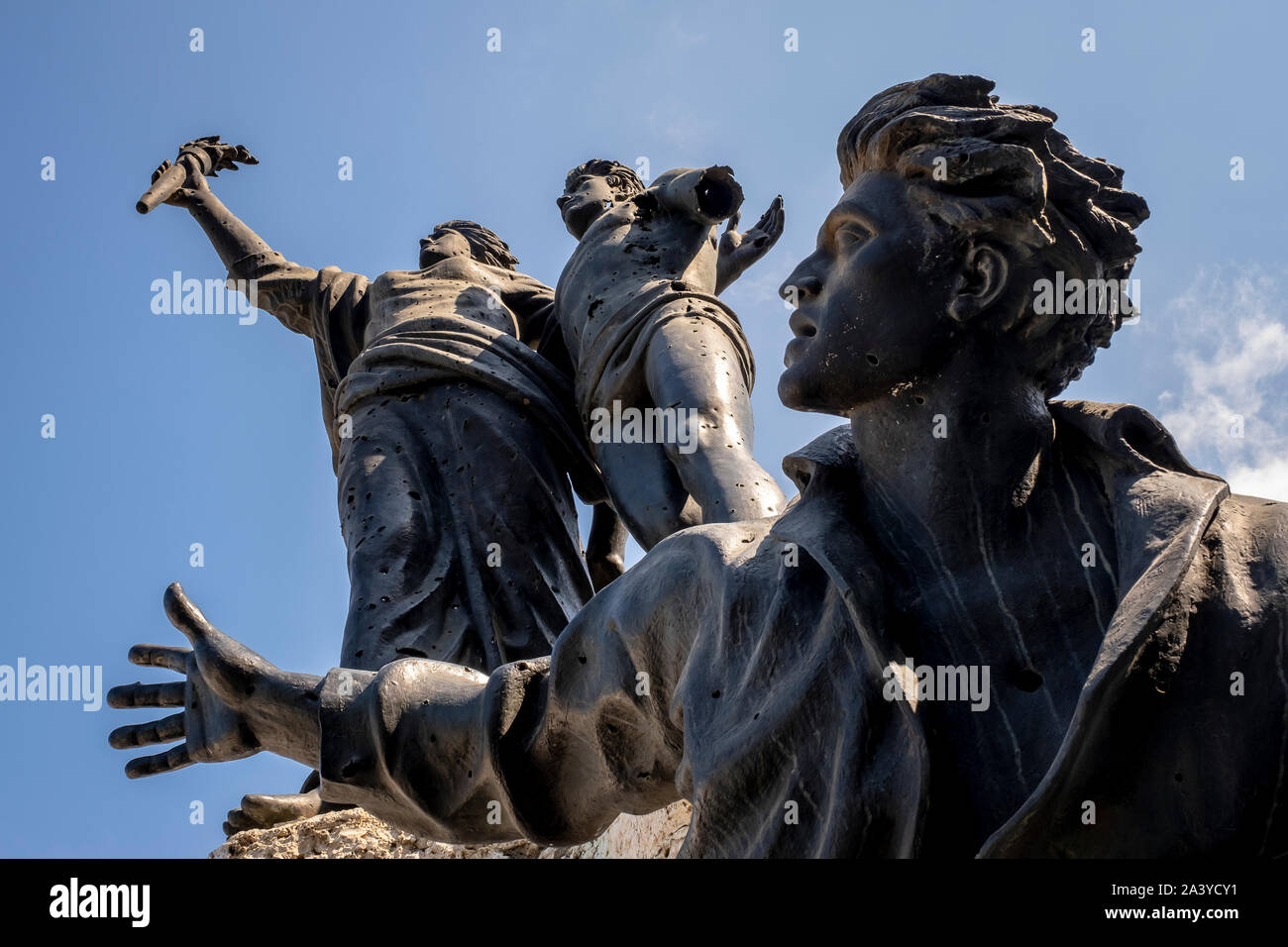 Martyr's square beirut statue hi-res stock photography and images - Alamy