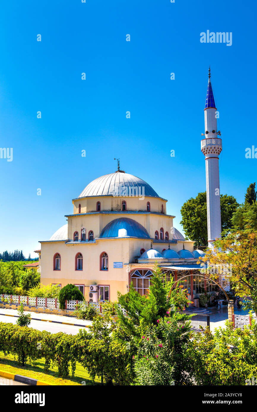 Exterior of the Düç Cami mosque in Dalaman, Turkey Stock Photo - Alamy