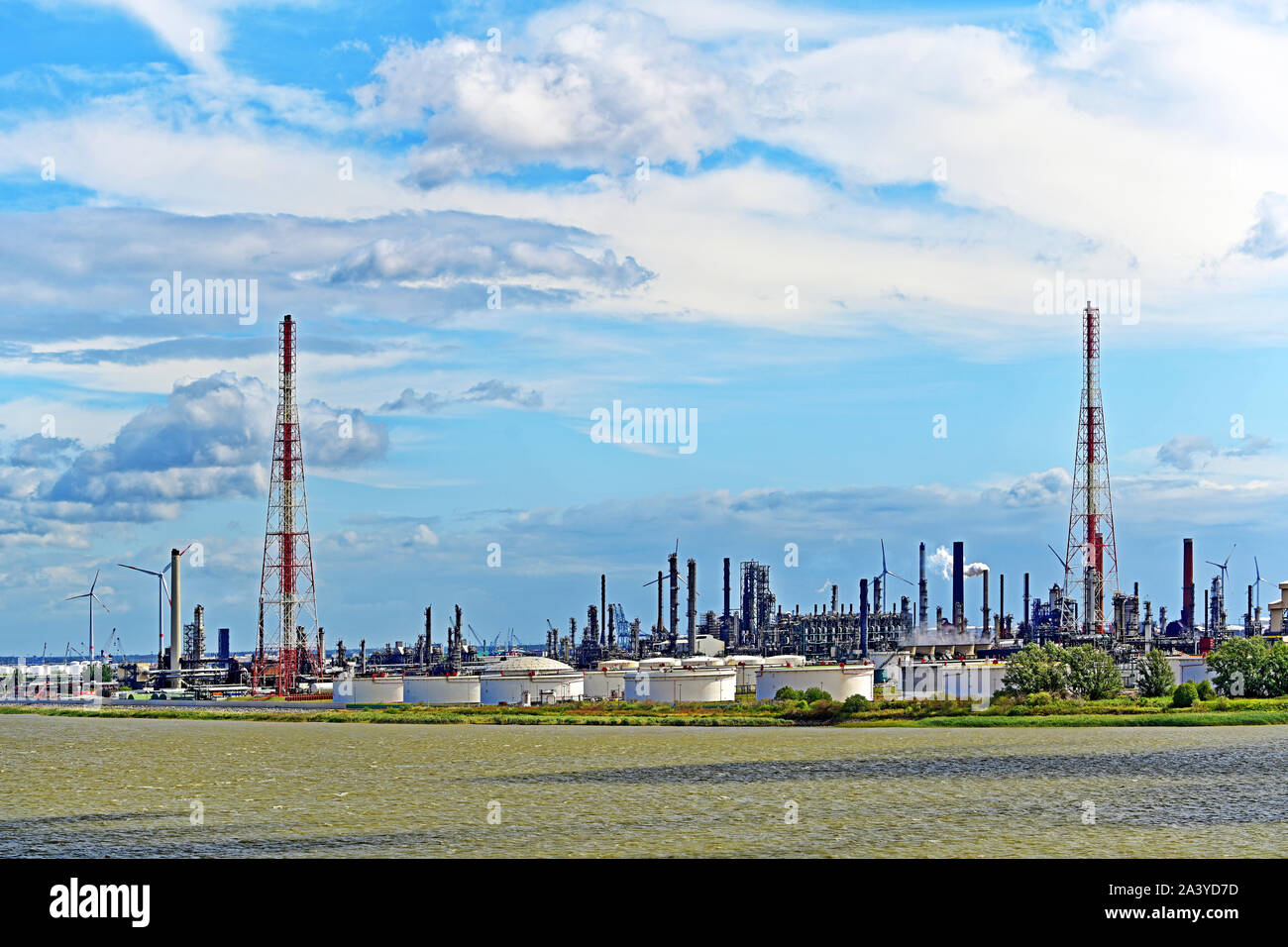 Antwerp Belgium August 10 2019 2 Large venting drilling towers windfarm ...