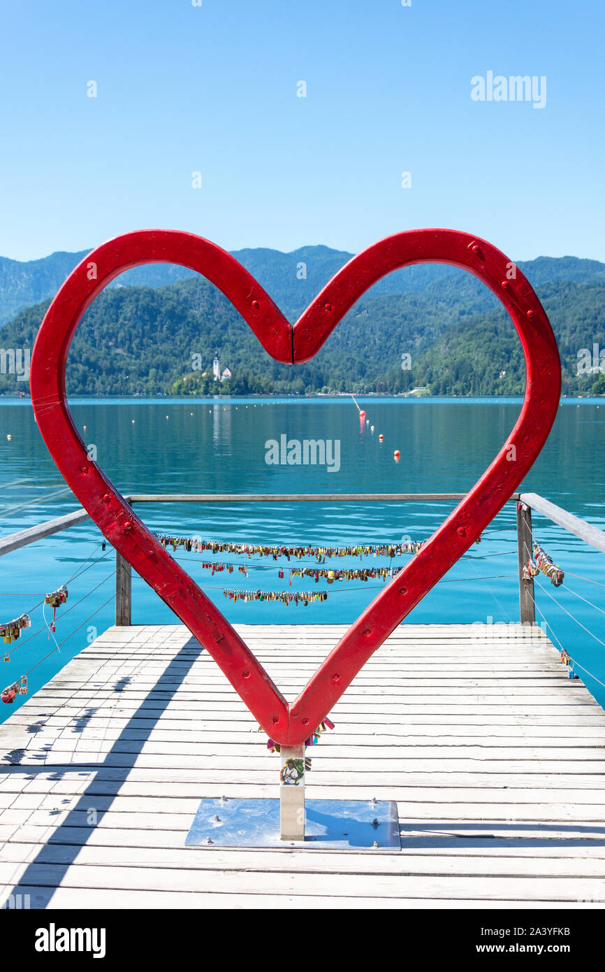 Heart frame on shore of Lake Bled, Bled, Upper Carniola Region ...