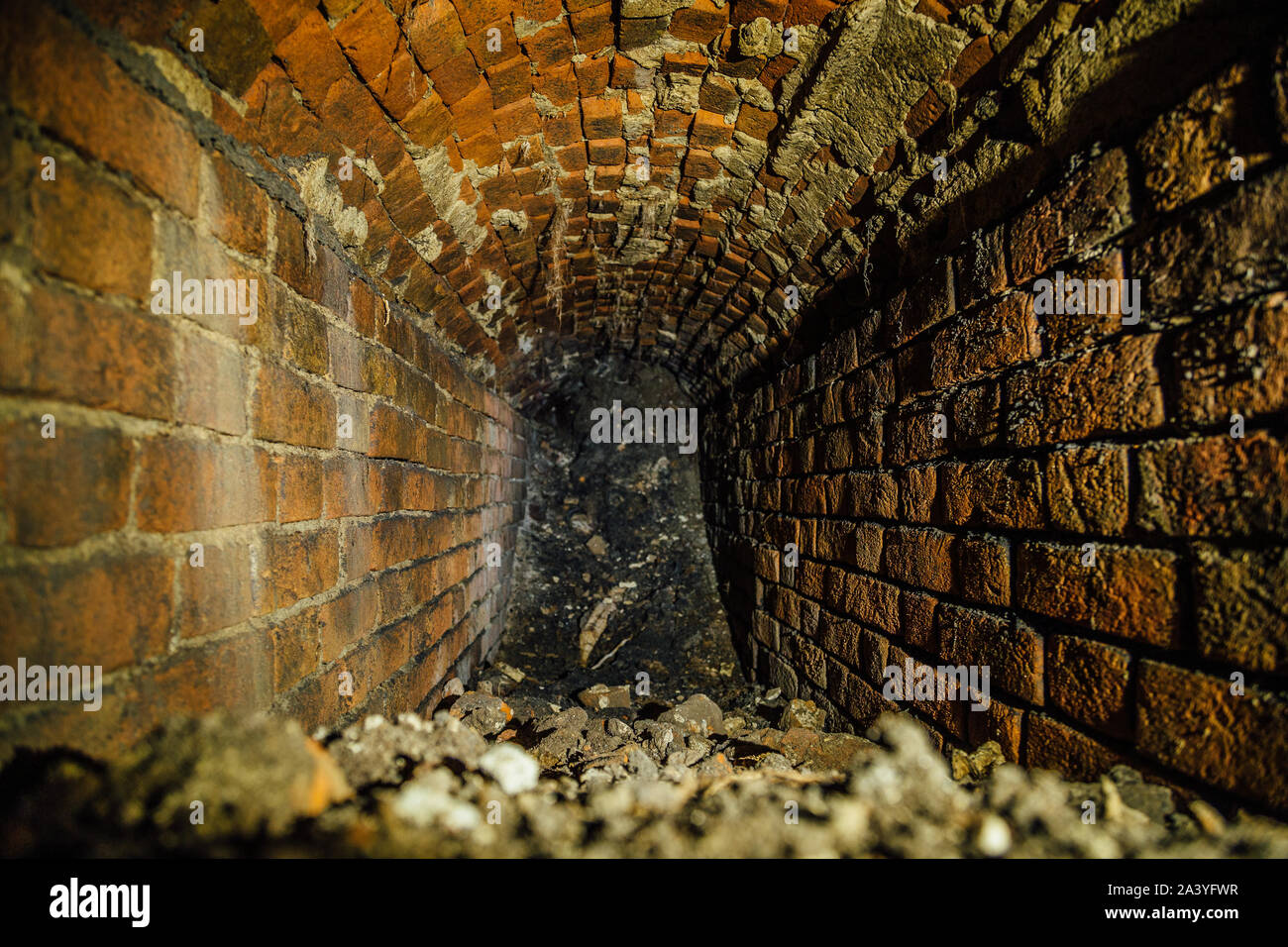 Mine tunnel collapsed hi-res stock photography and images - Alamy