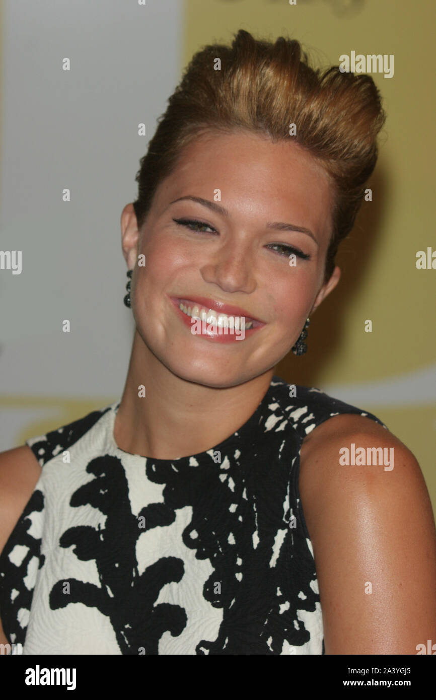 Mandy Moore, 2005, Photo By John Barrett/PHOTOlink / MedaPunch Stock Photo - Alamy