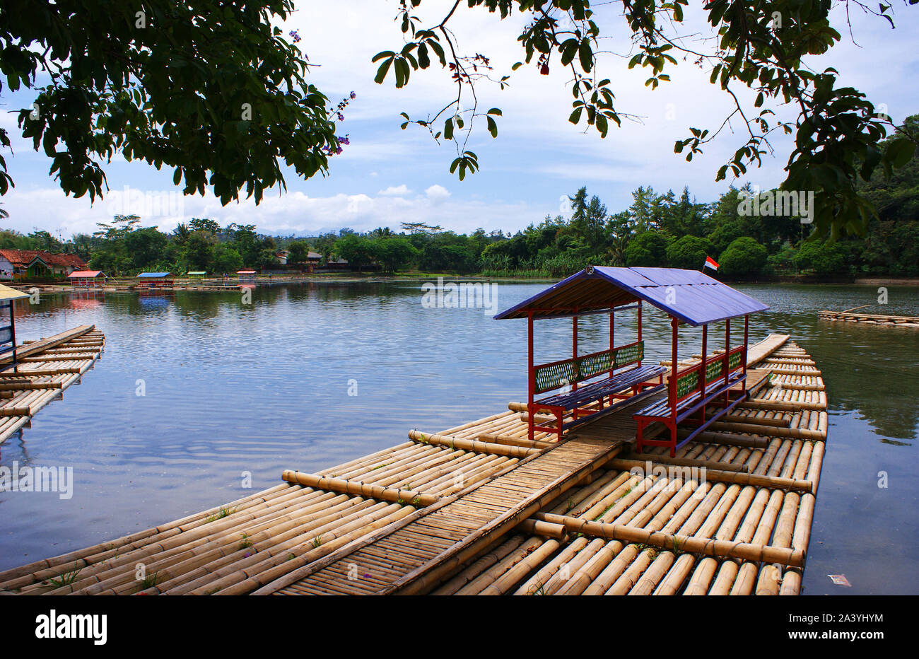 Rakit Danau Situ Cangkuang, Getek, Bamboo Boat, Garut, West Java ...