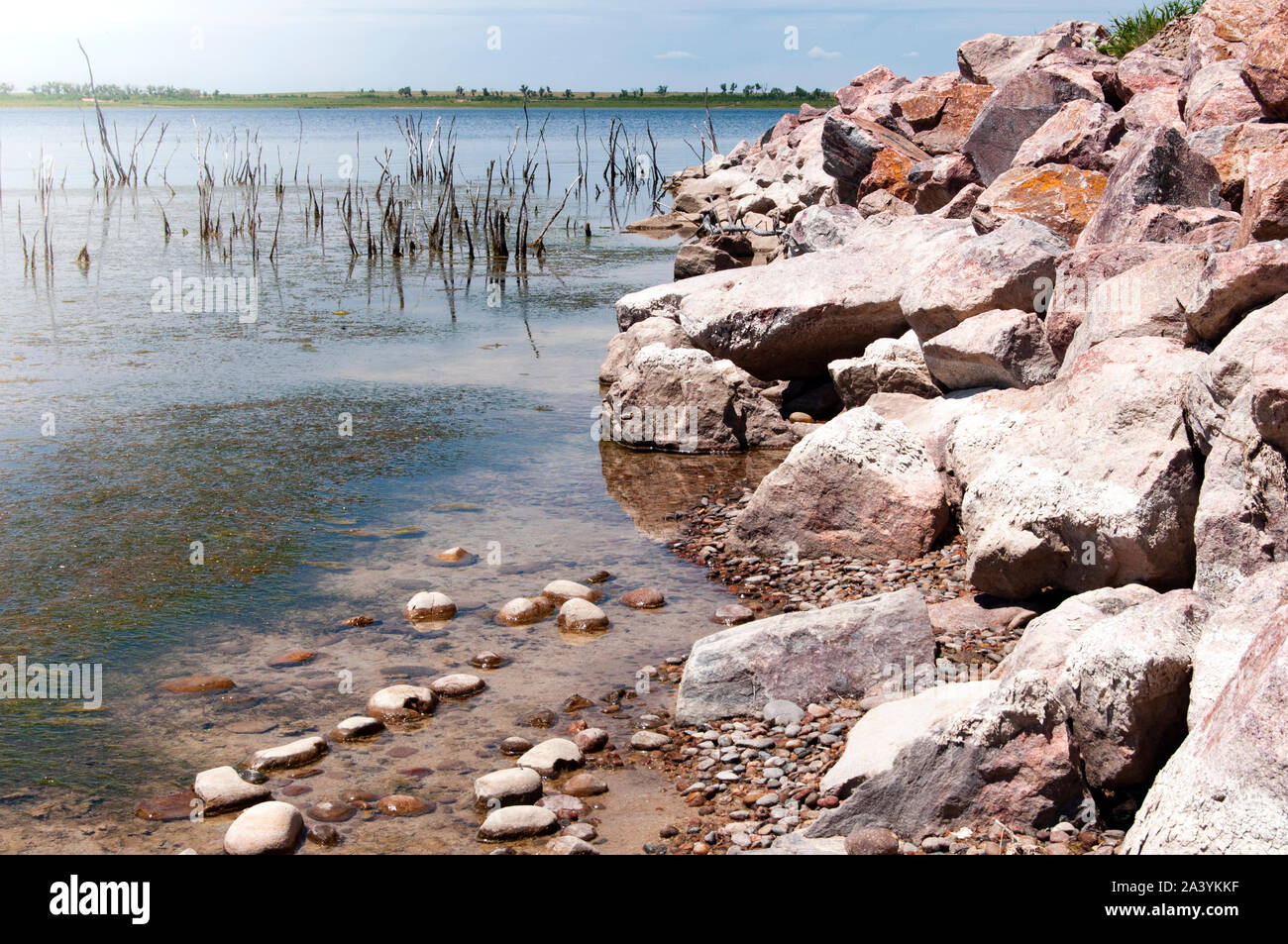 Beautiful colorado sunrise on lake hi-res stock photography and images ...