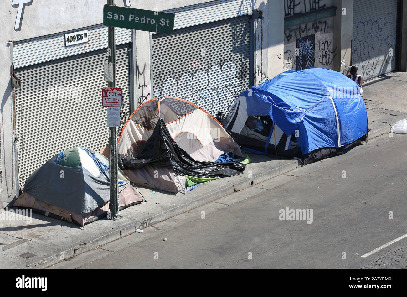Skid row hi-res stock photography and images - Alamy