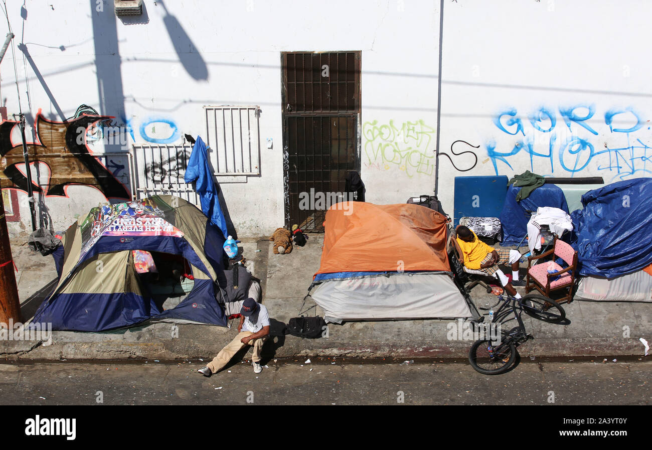 Los Angeles, California, USA. 5th Oct, 2019. Skid Row is an area of ...