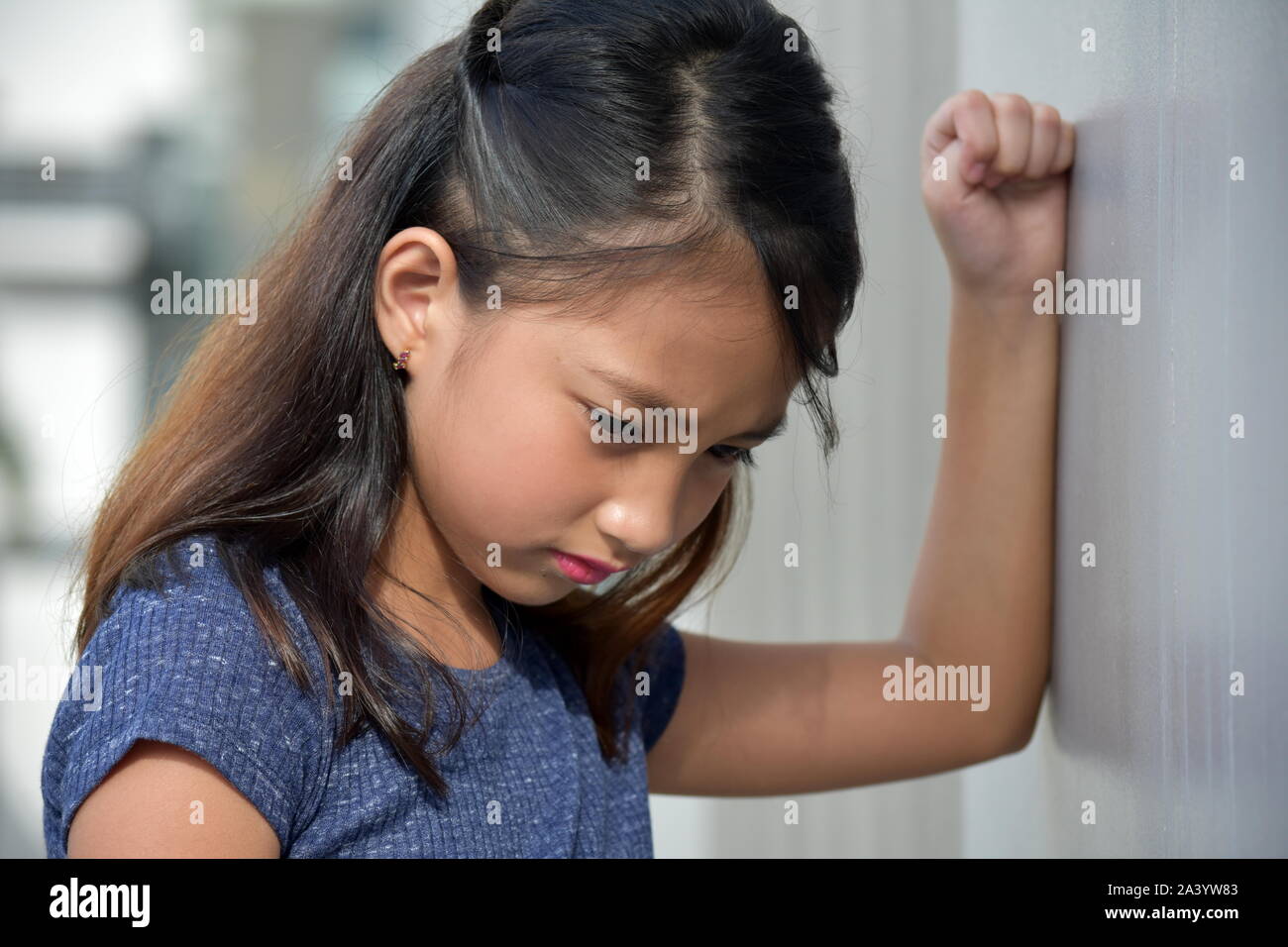 Sad female child hi-res stock photography and images - Alamy