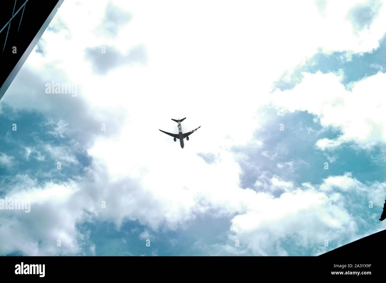 Silhouette Airplane in the beautiful sky Stock Photo - Alamy