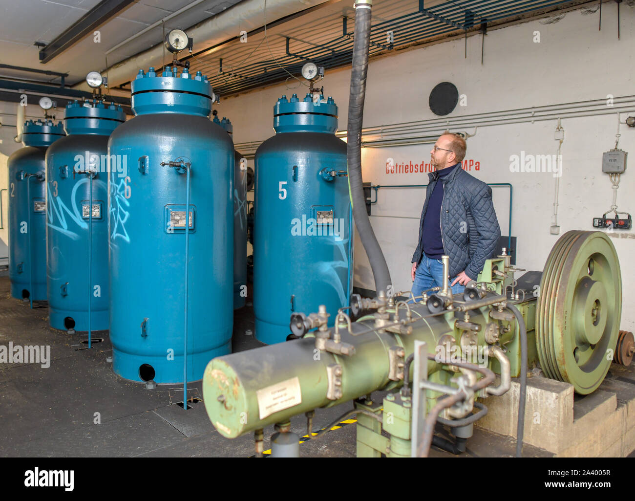 Nuclear bunker berlin hi-res stock photography and images - Alamy
