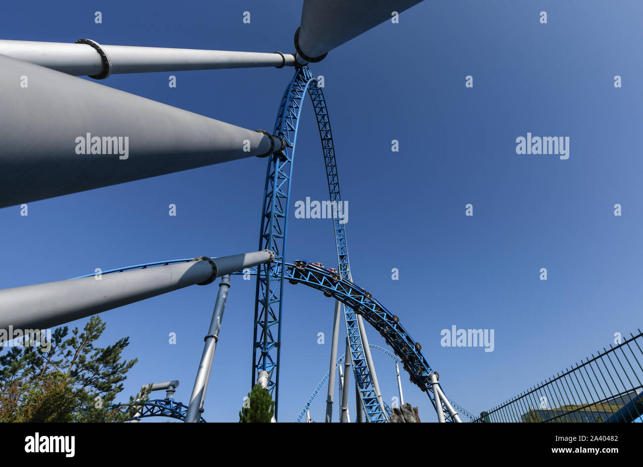 Theme park operators hi-res stock photography and images - Alamy