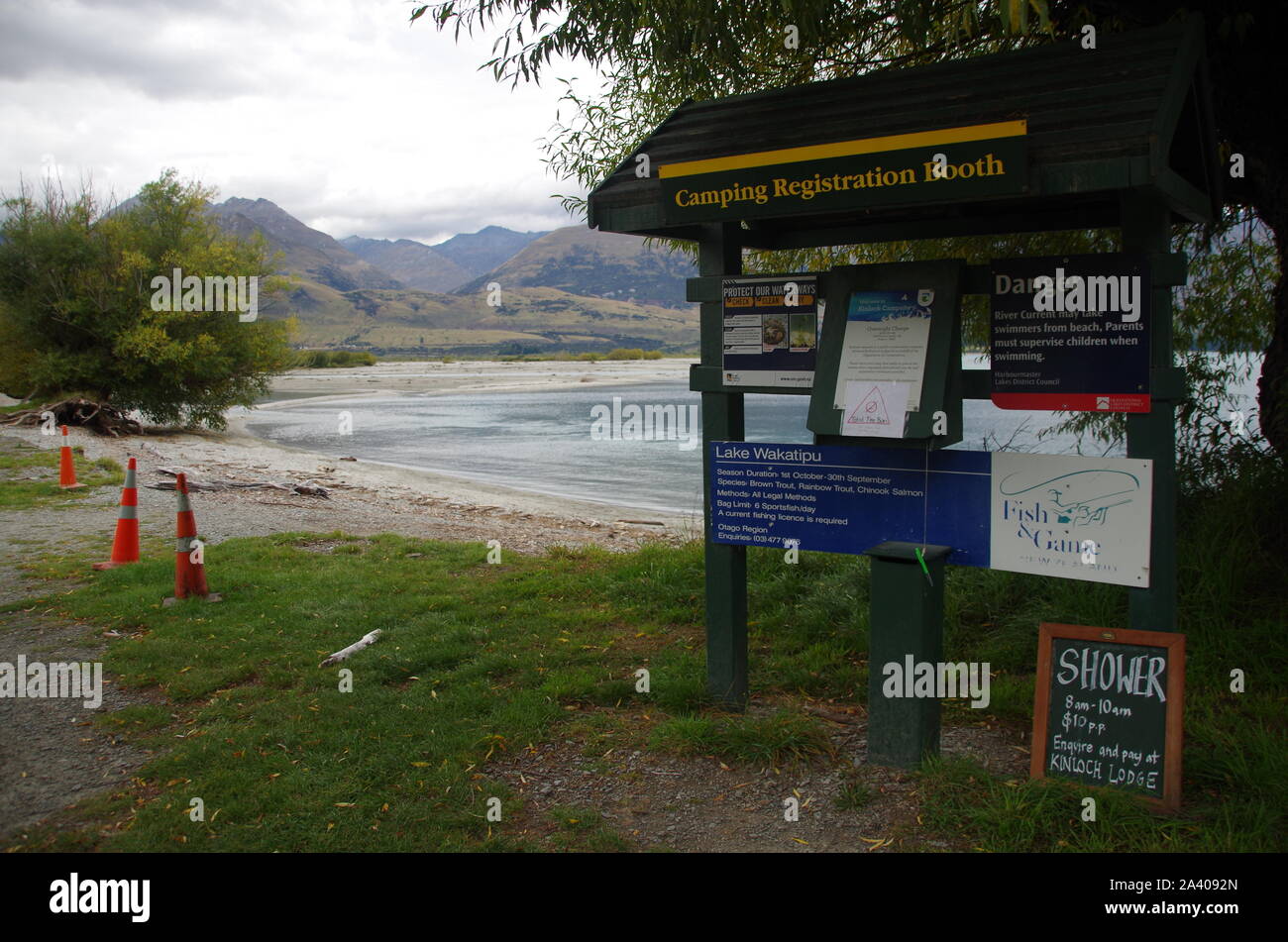 Kinloch south island hi-res stock photography and images - Alamy