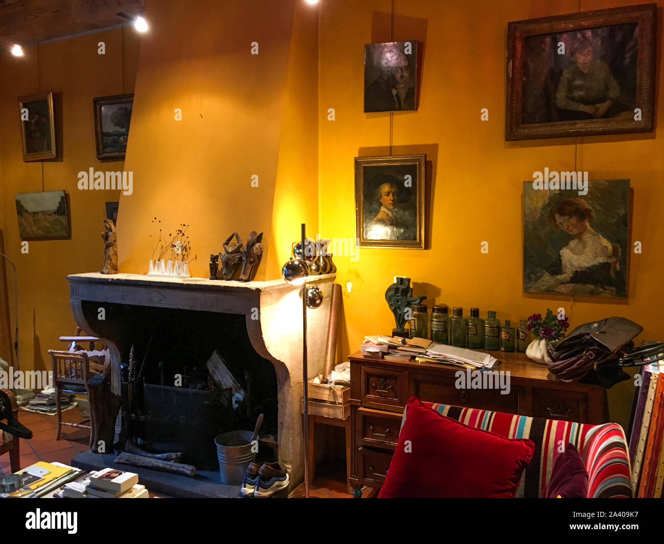 Tableaux de couleurs hi-res stock photography and images - Alamy